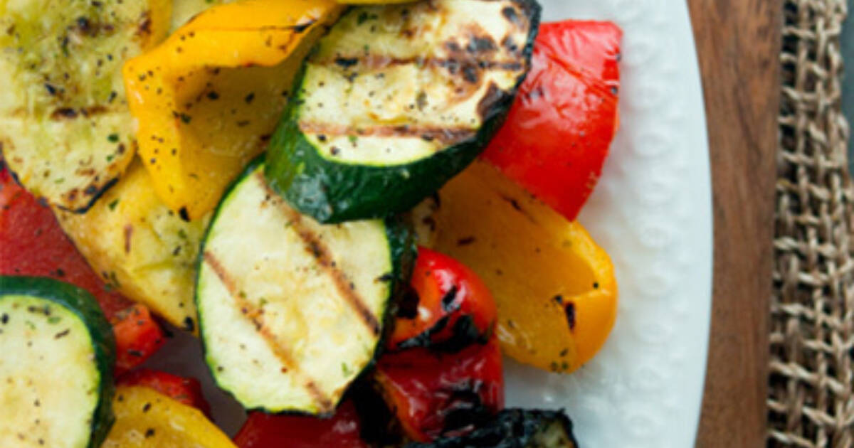 Légumes d'été grillés marinés aux herbes et à l'ail - Site info - Sucre Redpath Ltée