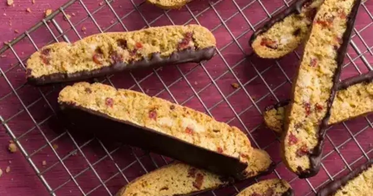 Dark Chocolate Dipped White Chocolate Strawberry Biscotti - Redpath ...